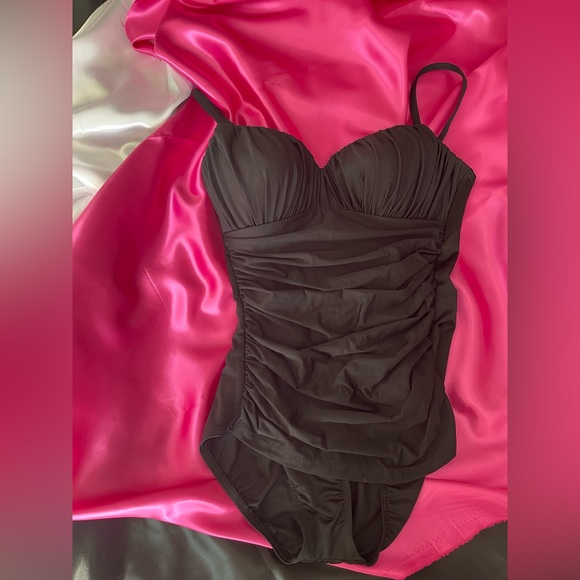 Miraclesuit | Swim | Miracle Swimsuit Size 2 | Poshmark